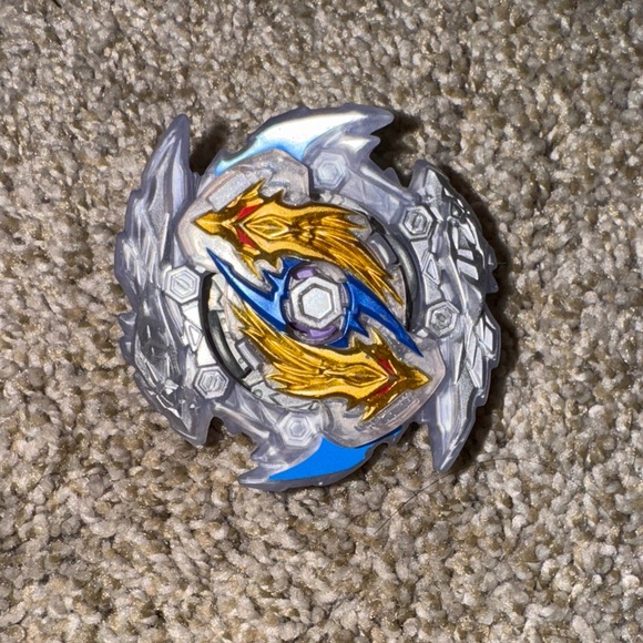 Beyblade | Toys | Beyblade Burst Zwei Longinus | Poshmark